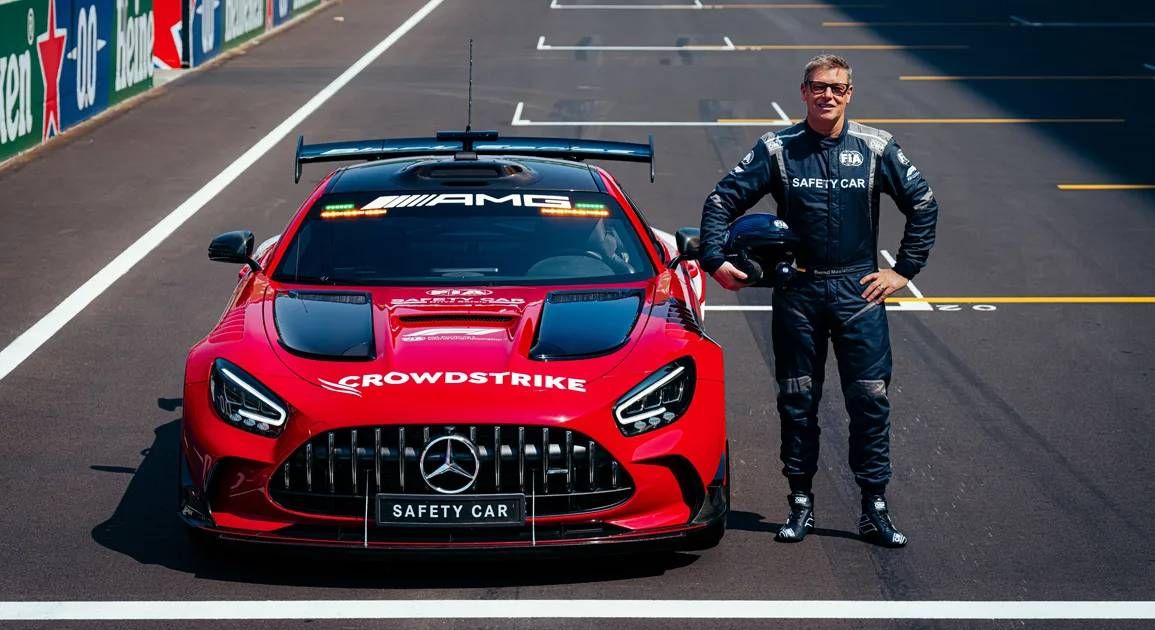 Mercedes Unveil New F1 Safety Car Design for 2026 Season | F1Highlights